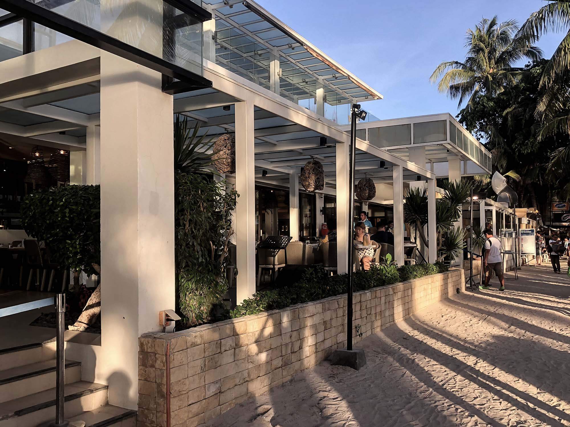 長灘島｜Sea Breeze Cafe自助式buffet，面對粉紅夕陽的浪漫晚餐-Miss slow慢半拍小姐